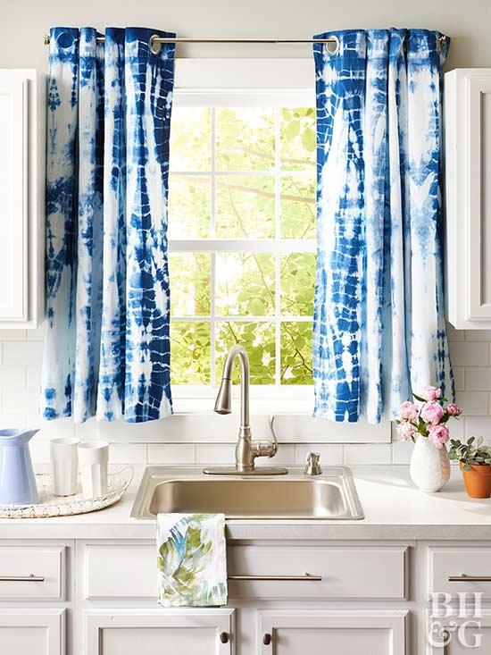 8 DIY Kitchen Window Treatments