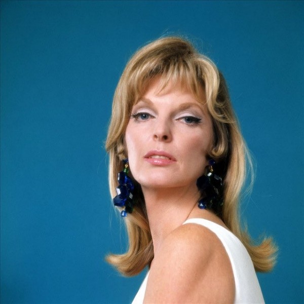 Groovy singer/actress Julie London, 1960s